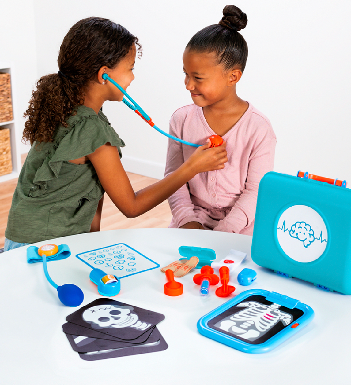 Pretendables Doctor Set – Oodles Kids
